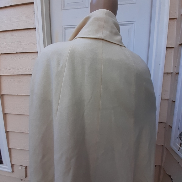 Wellington Fashions | Jackets & Coats | Wellington Fashions Cream ...